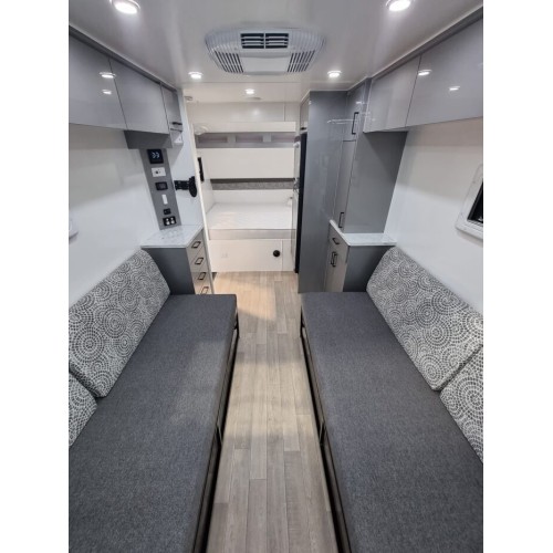 AuStar Playzone R - 15ft Toy Hauler