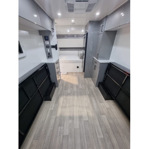 AuStar Playzone R - 15ft Toy Hauler